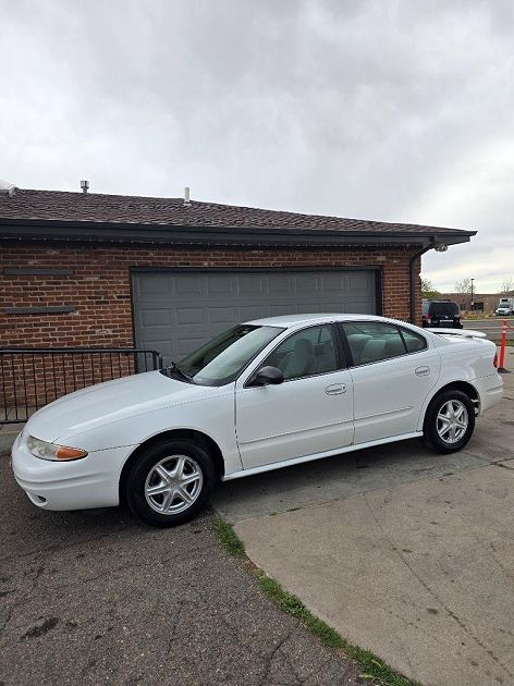 Oldsmobile Aleros for Sale | CarStory